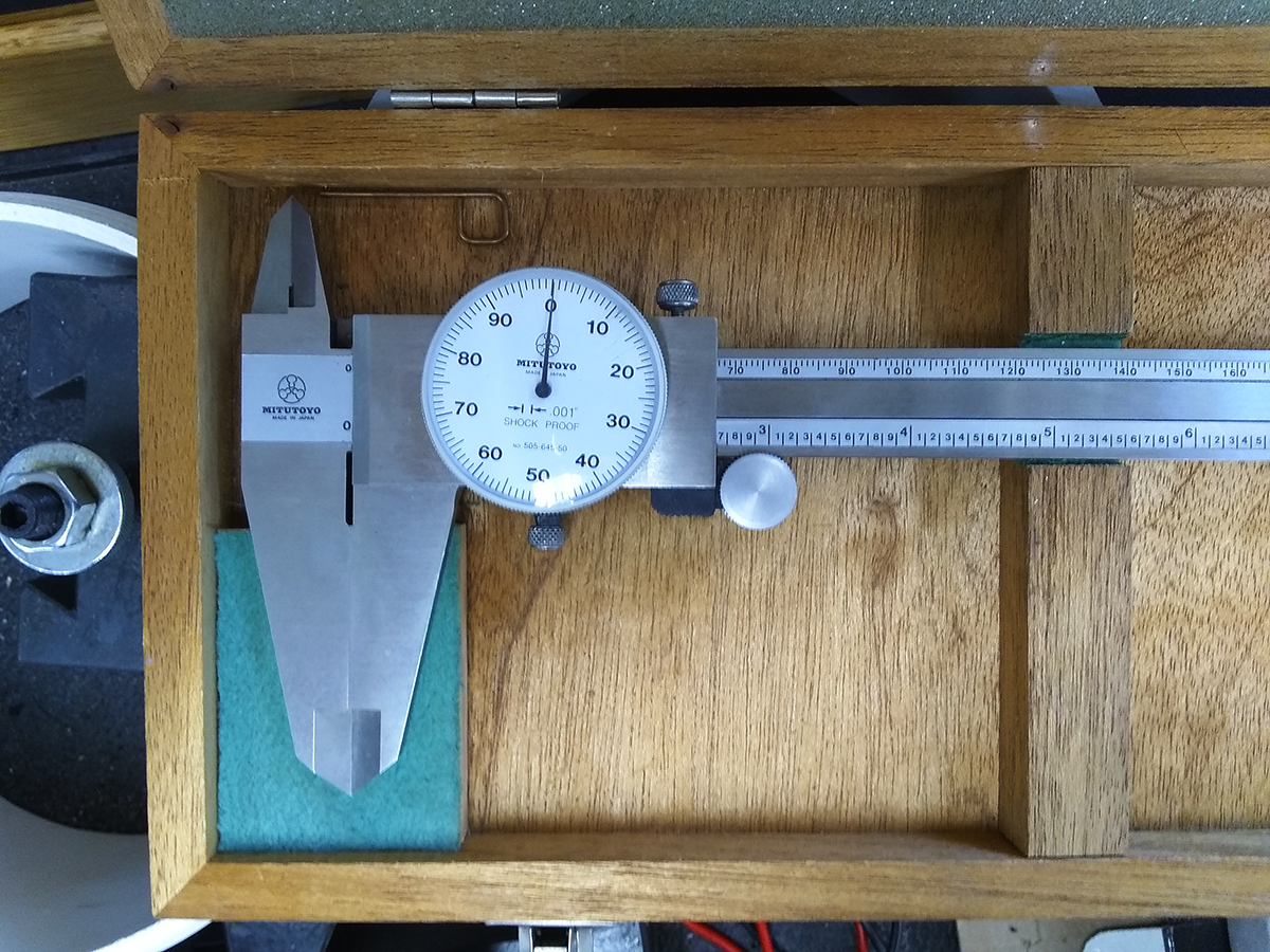 Dial Calipers – Shop Finds